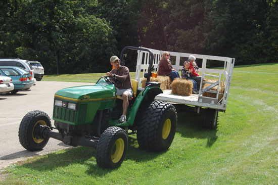 Pringle Nature Center Fall Fun Fest 2013 coverage – West of the I