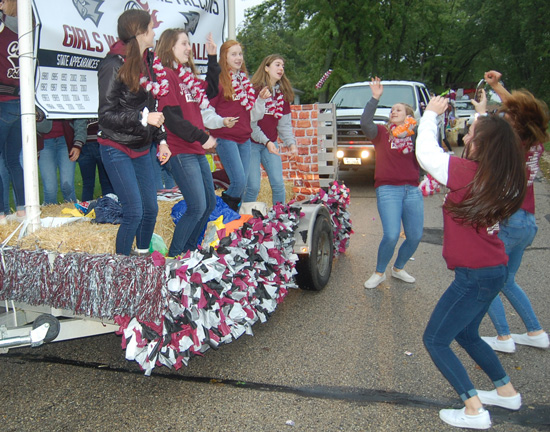 2019 Central HS Homecoming Parade coverage – West of the I